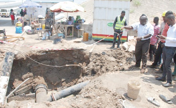 Ghana Water lays new pipes to rectify Adabraka problem - Graphic Online