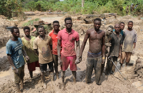 Operation Vanguard arrests 15 galamsayers on Bia River - Graphic Online