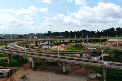 Pedestrian bridge for Sofoline terminal - Graphic Online