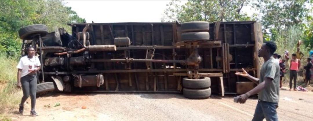 Ejura road accident: Six NDC supporters killed - Graphic Online