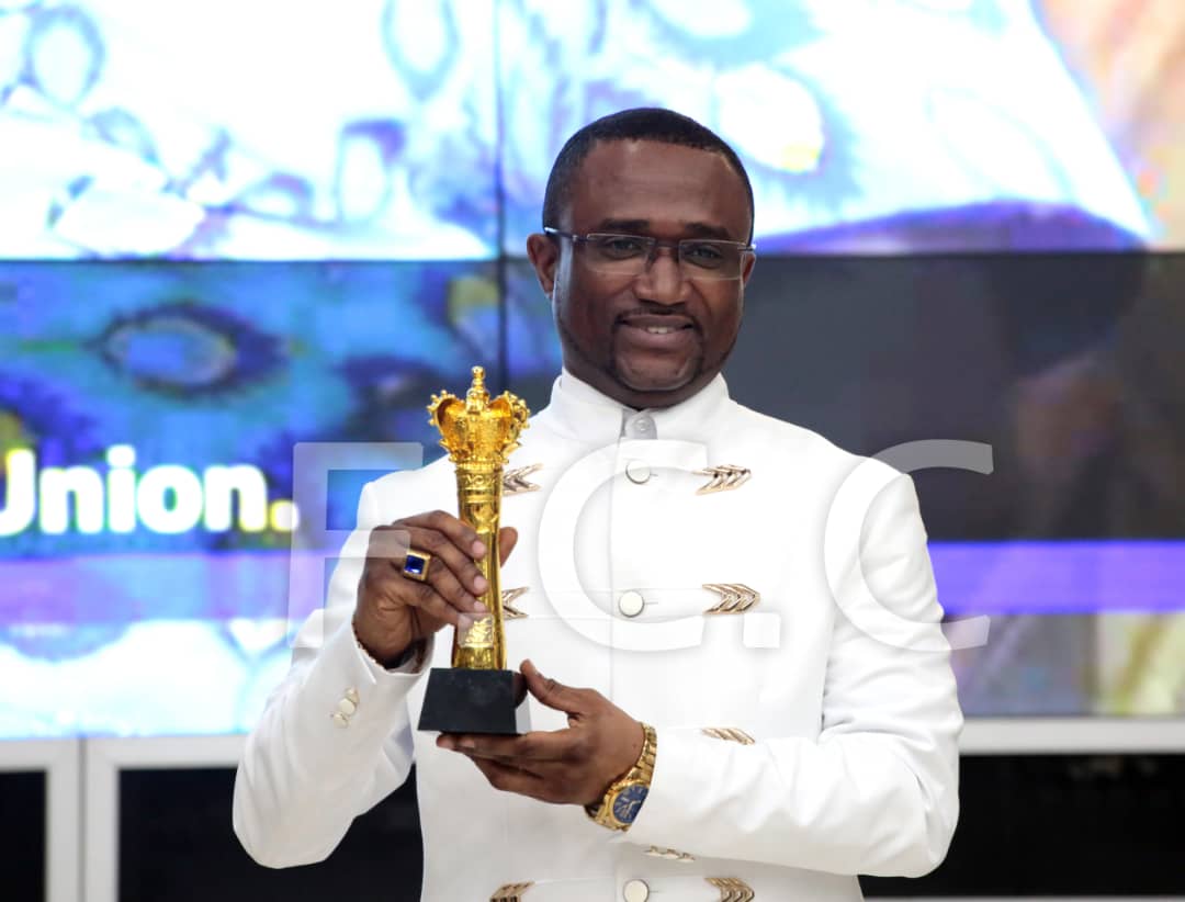 Bishop Charles C. Hackman honoured at leadership awards - Graphic Online