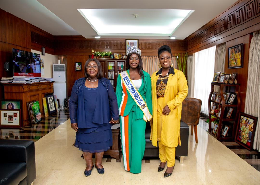 Miss Teen Tourism World, Calista Amoateng pays courtesy call on Chief ...