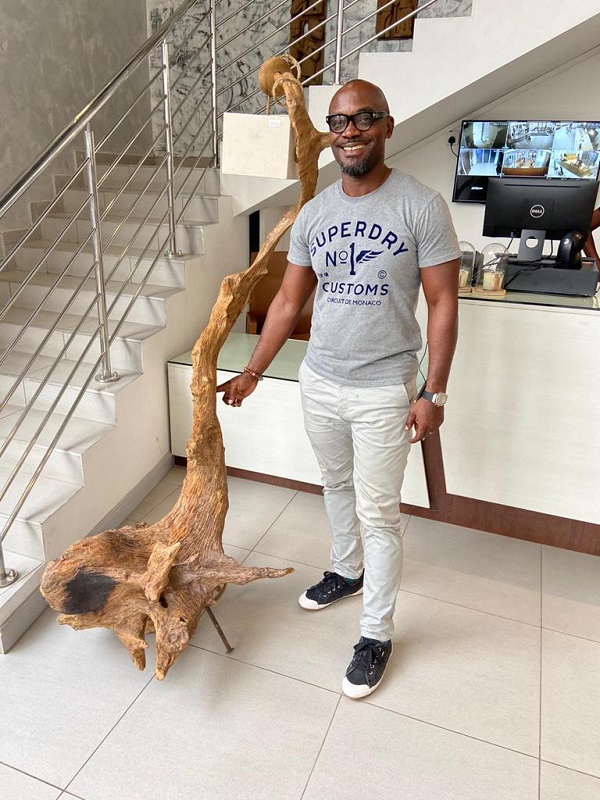 Richard Okyere Mantey focuses on sustainable art - Graphic Online