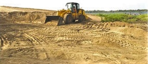 2 Persons before court for illegal sand winning - Graphic Online