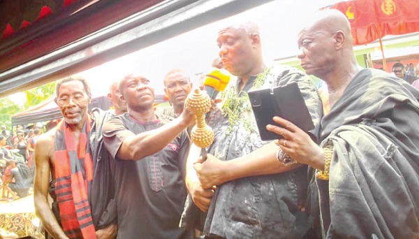 Benkum installs Nkosuohene - Graphic Online