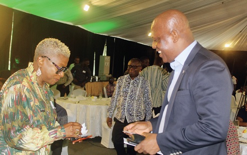 100,000 Farmers to benefit from agribusiness project - Graphic Online