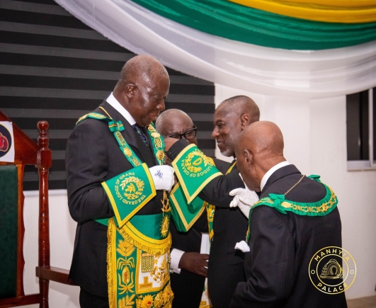 Freemasons honour Asantehene - Graphic Online