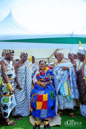 First Lady Lordina Mahama enstooled Nkosuohemaa of Akroso Asukawkaw ...