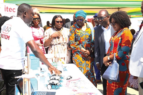 Boosting BSTEM programme: ­­­ITEC Global presents science, maths ...