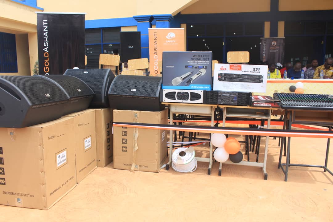 AGA donates to Obuasi Sec Tech - Graphic Online