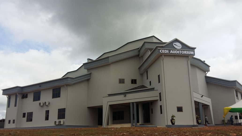 BoG builds Gh¢8 million auditorium for UHAS - Graphic Online
