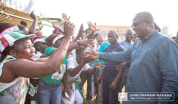 Mahama promises to complete abandoned projects - Graphic Online