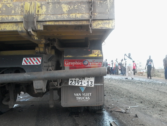 2 injured after crash on Kpone - Tema road (PHOTOS) - Graphic Online